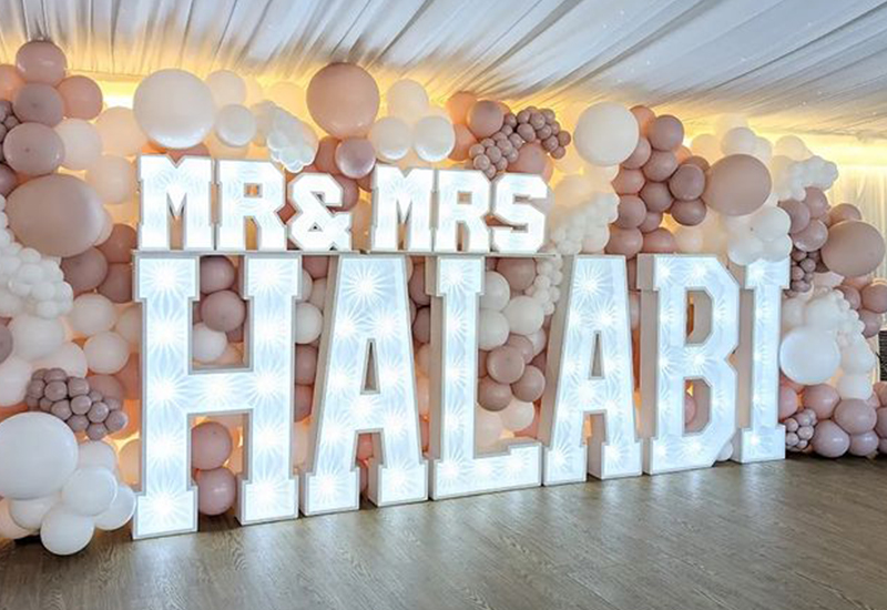 4ft White Light Up Surname Hire with MR&MRS or THE Toppers - Light Up Love
