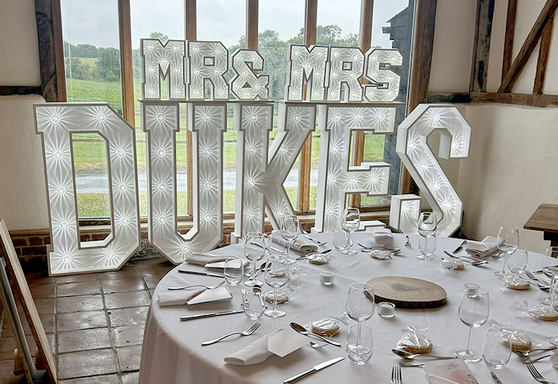 4ft White Light Up Surname Hire with MR&MRS or THE Toppers - Light Up Love